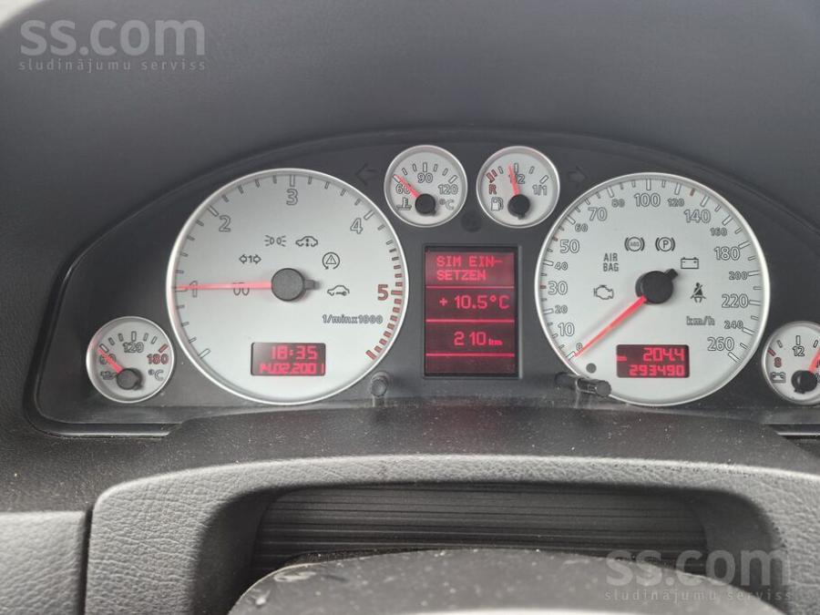 Audi A6 2002 Daugavpils, ar dzinēja tilpumu 2.50 L un nobraukumu 0 tūkst. km par 1400 €, foto 11 vietnē AUTOMOTO.COM.LV