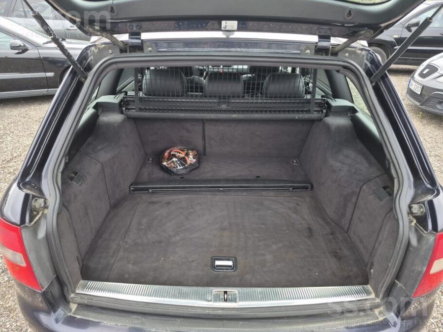 Audi A6 2002 Daugavpils, ar dzinēja tilpumu 2.50 L un nobraukumu 0 tūkst. km par 1400 €, foto 18 vietnē AUTOMOTO.COM.LV