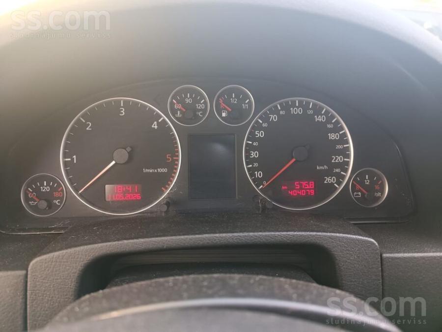 Audi A6 2002 in Ogre, with an engine capacity of 2.50 L and mileage of 404 thousand km for 600 €, photo 6 on AUTOMOTO.COM.LV