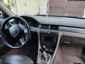 Audi A6 2002 Marijampole, ar dzinēja tilpumu 2.50 L un nobraukumu 400 tūkst. km par 650 €, foto 4 vietnē AUTOMOTO.COM.LV