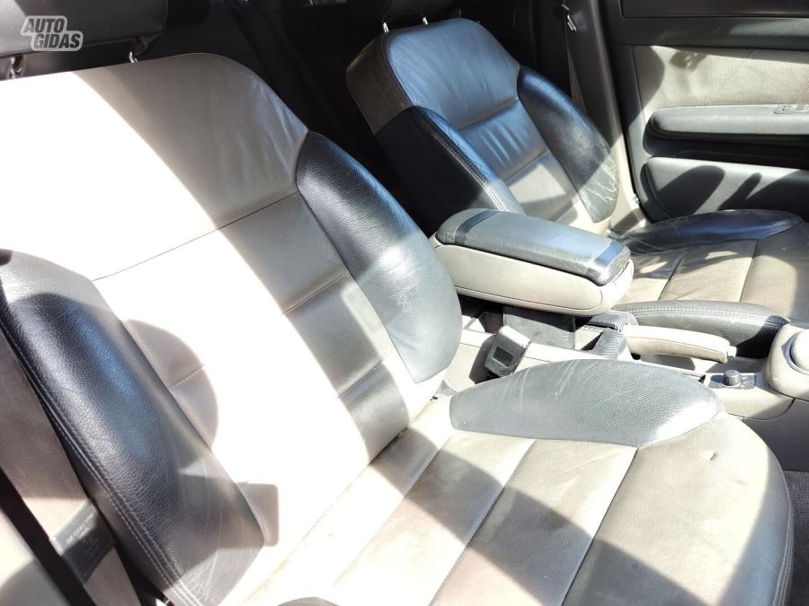 Audi A6 2002 Marijampole, ar dzinēja tilpumu 2.50 L un nobraukumu 400 tūkst. km par 650 €, foto 5 vietnē AUTOMOTO.COM.LV