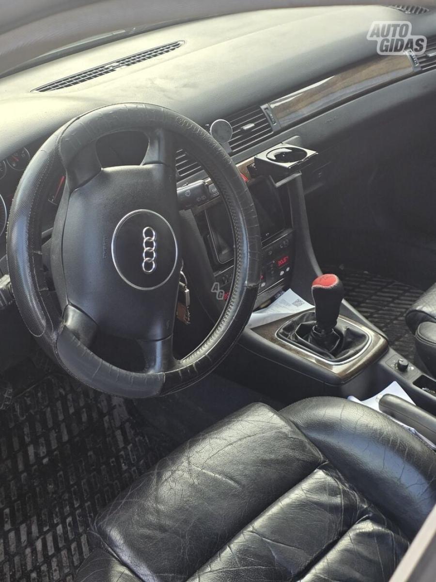 Audi A6 2002 Šilutė, ar dzinēja tilpumu 1.90 L un nobraukumu 385 tūkst. km par 900 €, foto 16 vietnē AUTOMOTO.COM.LV