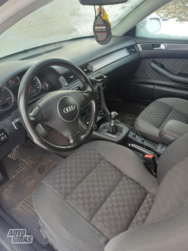 Audi A6 2003 Utena, ar dzinēja tilpumu 2.50 L un nobraukumu 320 tūkst. km par 1250 €, foto 4 vietnē AUTOMOTO.COM.LV