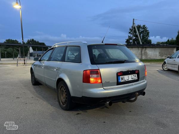 Audi A6 2003 Klaipėda, ar dzinēja tilpumu 2.50 L un nobraukumu 402 tūkst. km par 890 €, foto 4 vietnē AUTOMOTO.COM.LV