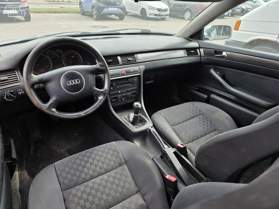 Audi A6 2003 in Kaunas, with an engine capacity of 1.90 L and mileage of 220 thousand km for 400 €, photo 6 on AUTOMOTO.COM.LV