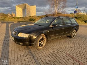 Audi A6 2004 in Panevezys, with an engine capacity of 2.50 L and mileage of 317 thousand km for 700 €, photo 3 on AUTOMOTO.COM.LV