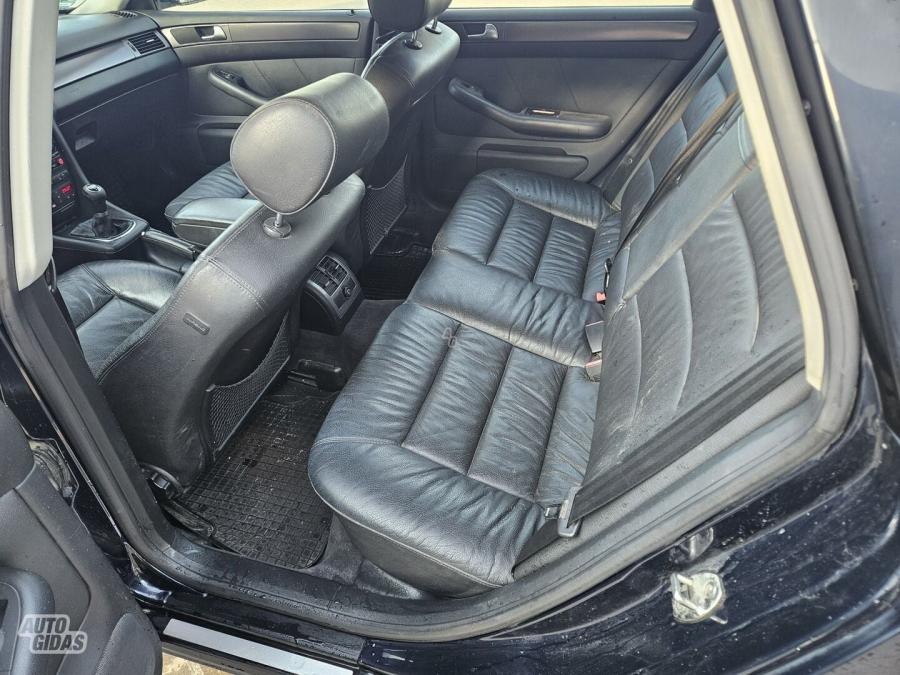 Audi A6 2004 Vilkaviškis, ar dzinēja tilpumu 2.50 L un nobraukumu 270 tūkst. km par 800 €, foto 10 vietnē AUTOMOTO.COM.LV