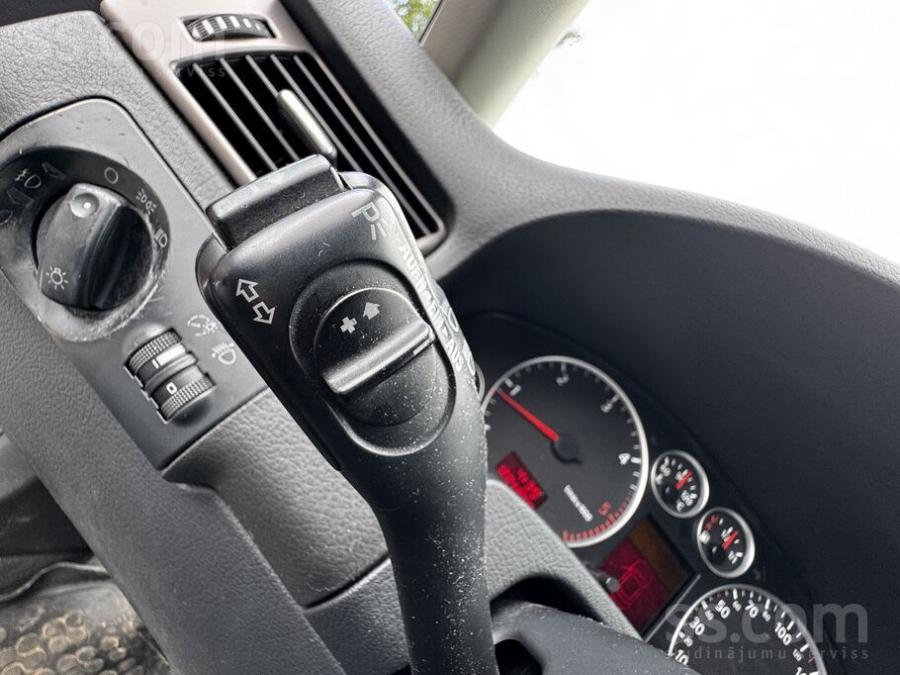 Audi A6 2004 Daugavpils, ar dzinēja tilpumu 2.50 L un nobraukumu 0 tūkst. km par 1990 €, foto 14 vietnē AUTOMOTO.COM.LV