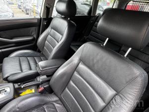 Audi A6 2004 Daugavpils, ar dzinēja tilpumu 2.50 L un nobraukumu 0 tūkst. km par 1990 €, foto 15 vietnē AUTOMOTO.COM.LV