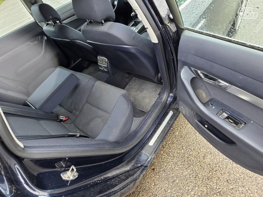 Audi A6 2005 in Radviliskis, with an engine capacity of 2.70 L and mileage of 2 thousand km for 1999 €, photo 16 on AUTOMOTO.COM.LV