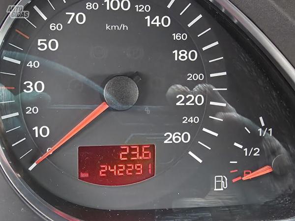 Audi A6 2005 in Kaunas, with an engine capacity of 2.70 L and mileage of 242 thousand km for 2000 €, photo 9 on AUTOMOTO.COM.LV