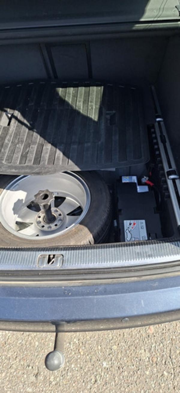 Audi A6 2005 in Tallinn, with an engine capacity of 3.00 L and mileage of 270 thousand km for 2100 €, photo 1 on AUTOMOTO.COM.LV