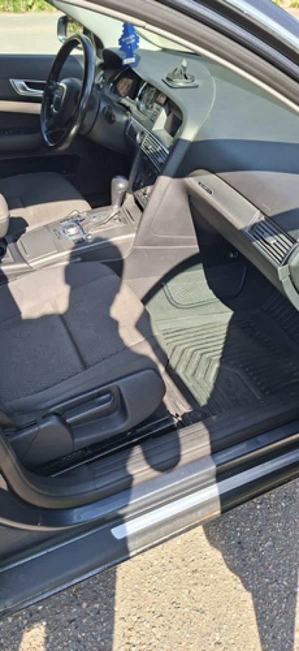 Audi A6 2005 in Tallinn, with an engine capacity of 3.00 L and mileage of 270 thousand km for 2100 €, photo 6 on AUTOMOTO.COM.LV