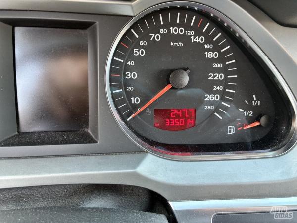 Audi A6 2006 in Telschi, with an engine capacity of 3.00 L and mileage of 335 thousand km for 2300 €, photo 9 on AUTOMOTO.COM.LV