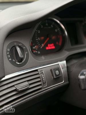 Audi A6 2006 in Vilnius, with an engine capacity of 2.40 L and mileage of 393 thousand km for 1450 €, photo 12 on AUTOMOTO.COM.LV