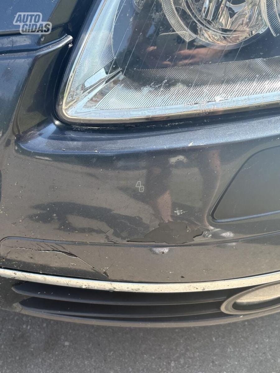 Audi A6 2006 Kazlų Rūda, ar dzinēja tilpumu 3.00 L un nobraukumu 410 tūkst. km par 1600 €, foto 5 vietnē AUTOMOTO.COM.LV