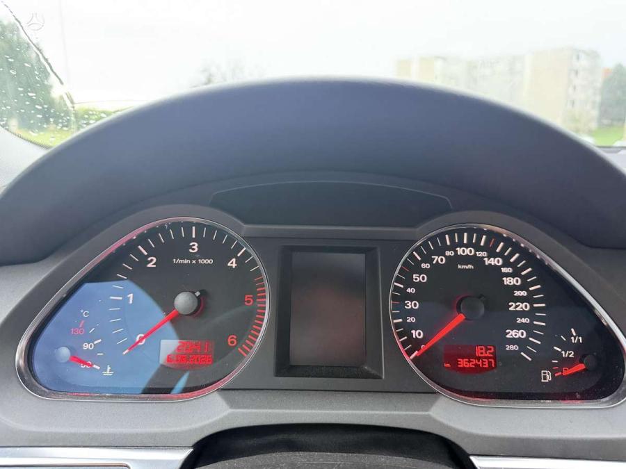 Audi A6 2006 in Utena, with an engine capacity of 2.97 L and mileage of 363 thousand km for 4200 €, photo 15 on AUTOMOTO.COM.LV