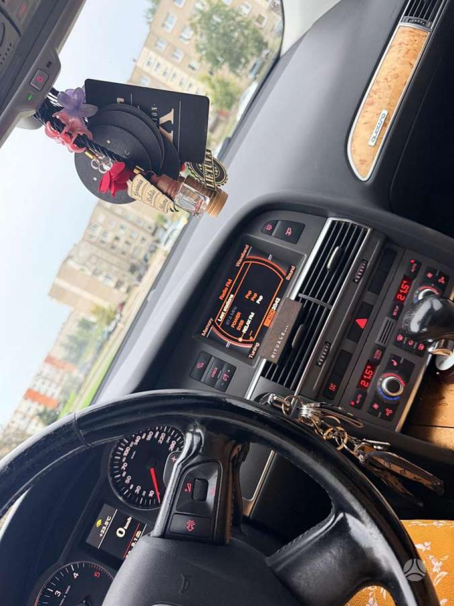 Audi A6 2006 in Utena, with an engine capacity of 2.97 L and mileage of 363 thousand km for 4200 €, photo 17 on AUTOMOTO.COM.LV