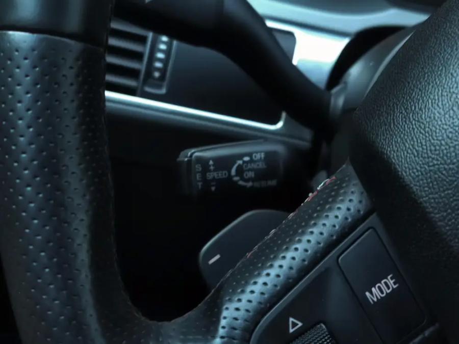 Audi A6 2007 in Riga, with an engine capacity of 3.00 L and mileage of 224 thousand km for 5790 €, photo 18 on AUTOMOTO.COM.LV
