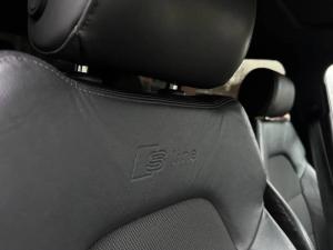 Audi A6 2008 Rīga, ar dzinēja tilpumu 3.00 L un nobraukumu 294 tūkst. km par 4290 €, foto 15 vietnē AUTOMOTO.COM.LV