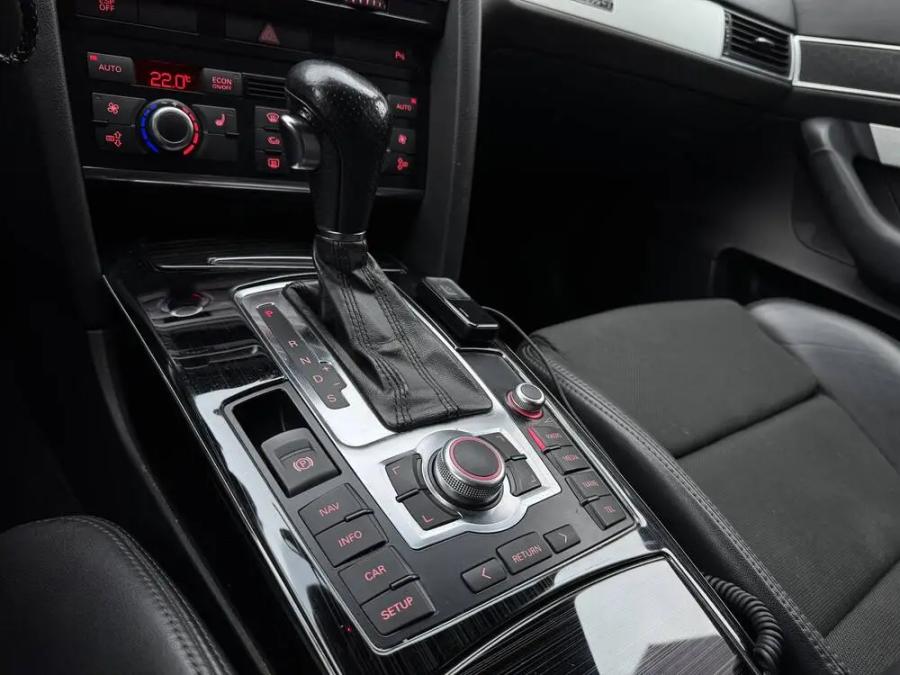 Audi A6 2008 Rīga, ar dzinēja tilpumu 3.00 L un nobraukumu 294 tūkst. km par 4290 €, foto 17 vietnē AUTOMOTO.COM.LV