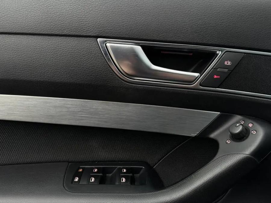 Audi A6 2008 Rīga, ar dzinēja tilpumu 3.00 L un nobraukumu 294 tūkst. km par 4290 €, foto 31 vietnē AUTOMOTO.COM.LV