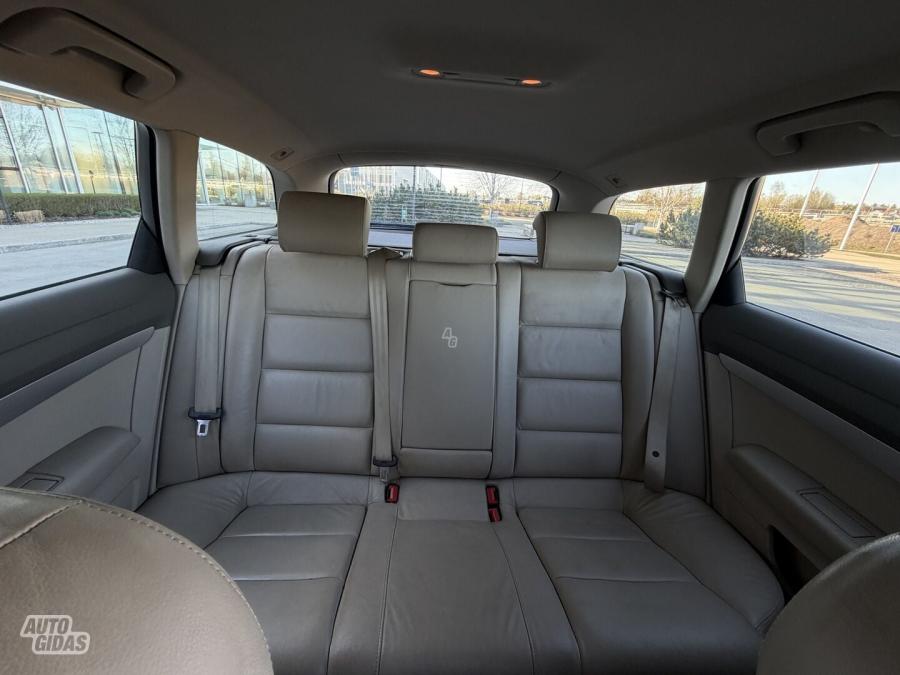 Audi A6 2009 Viļņa, ar dzinēja tilpumu 2.00 L un nobraukumu 412 tūkst. km par 3600 €, foto 21 vietnē AUTOMOTO.COM.LV