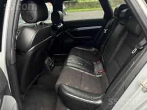 Audi A6 2009 in Riga, with an engine capacity of 2.70 L and mileage of 383 thousand km for 2650 €, photo 7 on AUTOMOTO.COM.LV