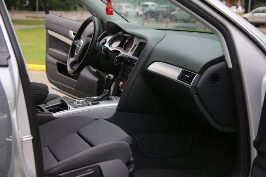 Audi A6 2009 Rīga, ar dzinēja tilpumu 2.70 L un nobraukumu 317 tūkst. km par 4990 €, foto 14 vietnē AUTOMOTO.COM.LV
