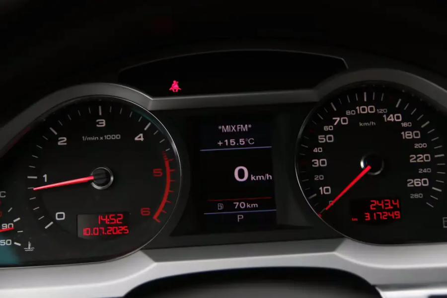 Audi A6 2009 Rīga, ar dzinēja tilpumu 2.70 L un nobraukumu 317 tūkst. km par 4990 €, foto 18 vietnē AUTOMOTO.COM.LV