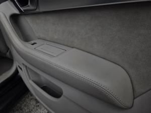 Audi A6 2010 Tallina, ar dzinēja tilpumu 0.00 L un nobraukumu 358 tūkst. km par 3500 €, foto 26 vietnē AUTOMOTO.COM.LV