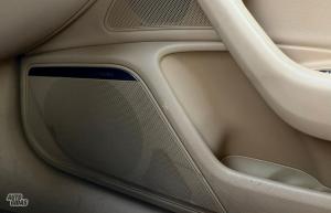 Audi A6 2012 in Vilnius, with an engine capacity of 3.00 L and mileage of 258 thousand km for 5250 €, photo 12 on AUTOMOTO.COM.LV