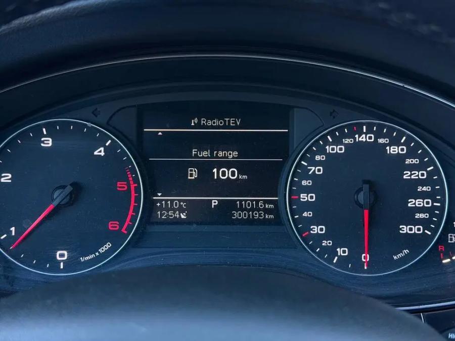 Audi A6 2012 Rīga, ar dzinēja tilpumu 3.00 L un nobraukumu 300 tūkst. km par 6980 €, foto 18 vietnē AUTOMOTO.COM.LV