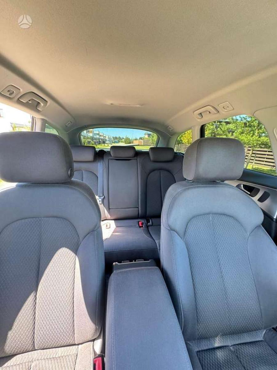 Audi A6 2012 in Klaipeda, with an engine capacity of 2.97 L and mileage of 279 thousand km for 9990 €, photo 23 on AUTOMOTO.COM.LV