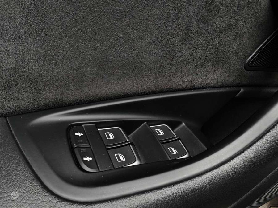 Audi A6 2012 in Klaipeda, with an engine capacity of 2.97 L and mileage of 200 thousand km for 12950 €, photo 32 on AUTOMOTO.COM.LV