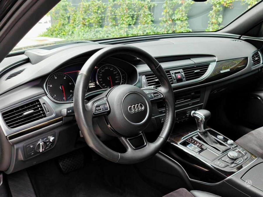 Audi A6 2012 in Klaipeda, with an engine capacity of 2.97 L and mileage of 200 thousand km for 12950 €, photo 38 on AUTOMOTO.COM.LV