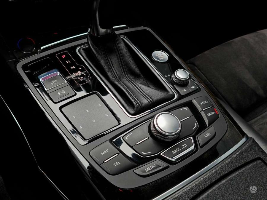 Audi A6 2012 in Klaipeda, with an engine capacity of 2.97 L and mileage of 200 thousand km for 12950 €, photo 40 on AUTOMOTO.COM.LV