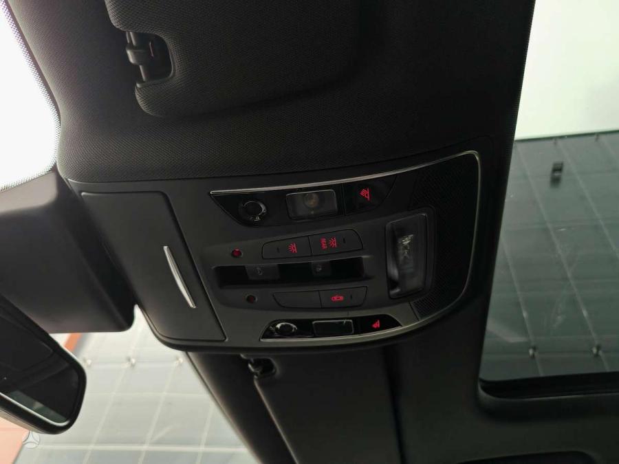 Audi A6 2012 in Klaipeda, with an engine capacity of 2.97 L and mileage of 200 thousand km for 12950 €, photo 43 on AUTOMOTO.COM.LV