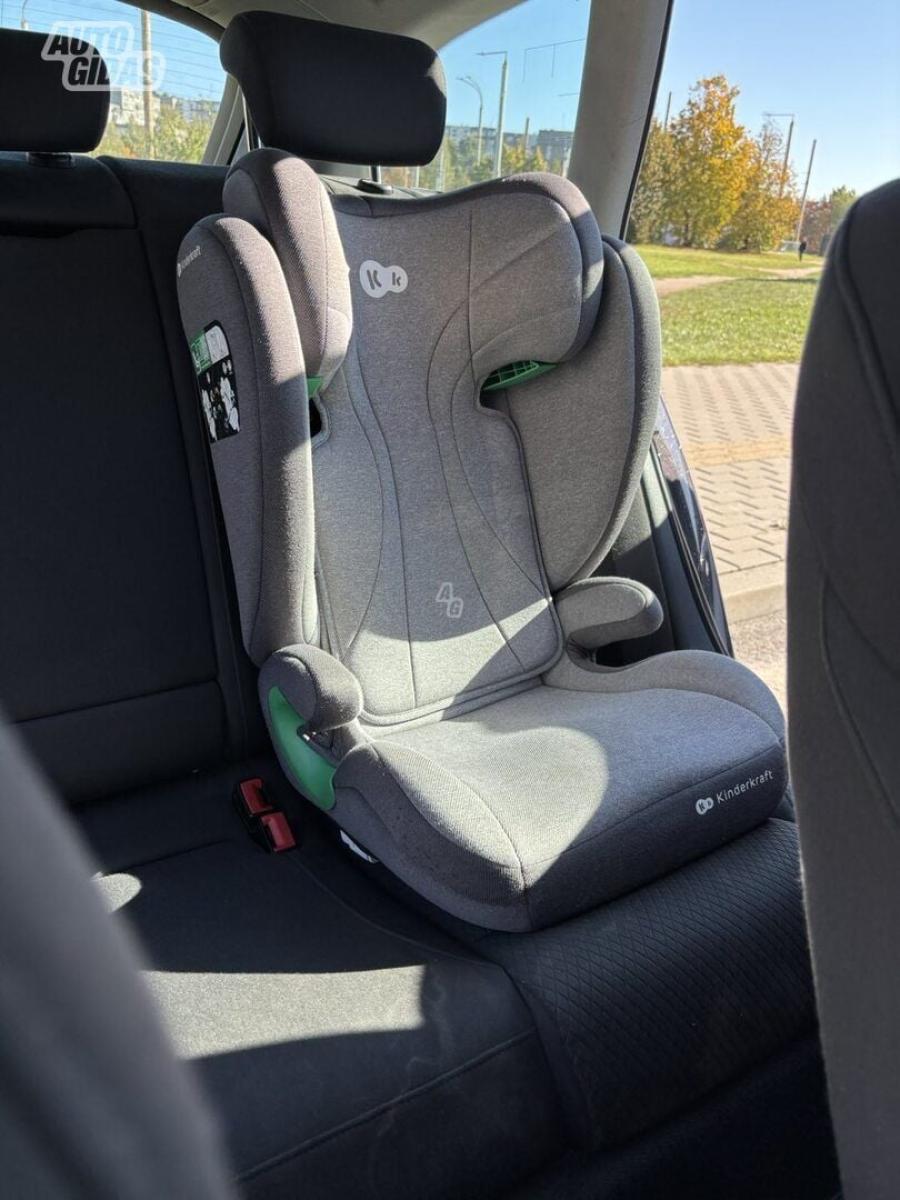 Audi A6 2012 Viļņa, ar dzinēja tilpumu 2.00 L un nobraukumu 246 tūkst. km par 8700 €, foto 10 vietnē AUTOMOTO.COM.LV