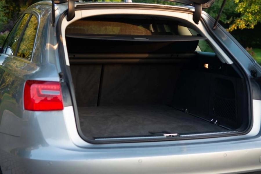 Audi A6 2013 in Riga, with an engine capacity of 3.00 L and mileage of 304 thousand km for 9700 €, photo 12 on AUTOMOTO.COM.LV