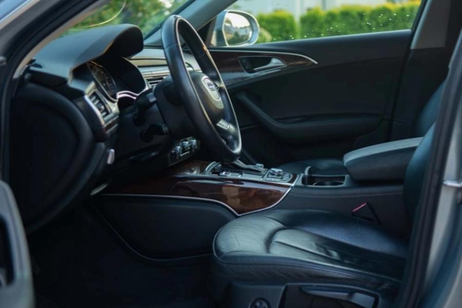 Audi A6 2013 in Riga, with an engine capacity of 3.00 L and mileage of 304 thousand km for 9700 €, photo 16 on AUTOMOTO.COM.LV