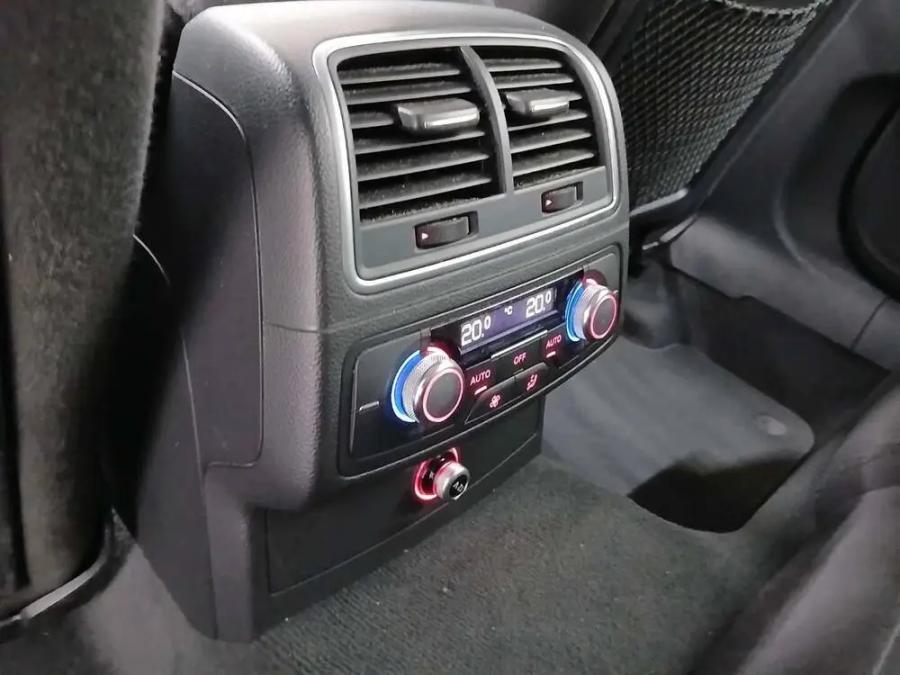 Audi A6 2013 in Marupe, with an engine capacity of 3.00 L and mileage of 315 thousand km for 8750 €, photo 15 on AUTOMOTO.COM.LV
