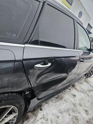 Audi A6 2014 Tauragė, ar dzinēja tilpumu 3.00 L un nobraukumu 275 tūkst. km par 8700 €, foto 28 vietnē AUTOMOTO.COM.LV