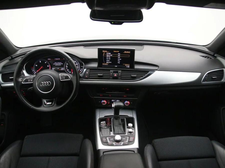 Audi A6 2015 in Vilnius, with an engine capacity of 2.00 L and mileage of 267 thousand km for 11399 €, photo 3 on AUTOMOTO.COM.LV