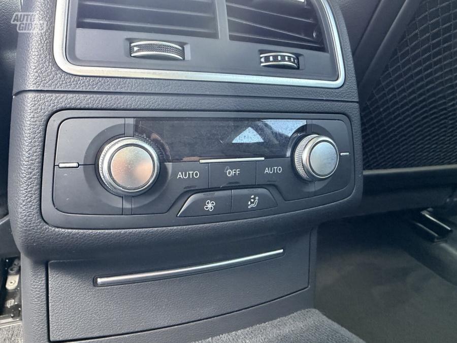 Audi A6 2015 in Kaunas, with an engine capacity of 2.00 L and mileage of 210 thousand km for 13400 €, photo 30 on AUTOMOTO.COM.LV