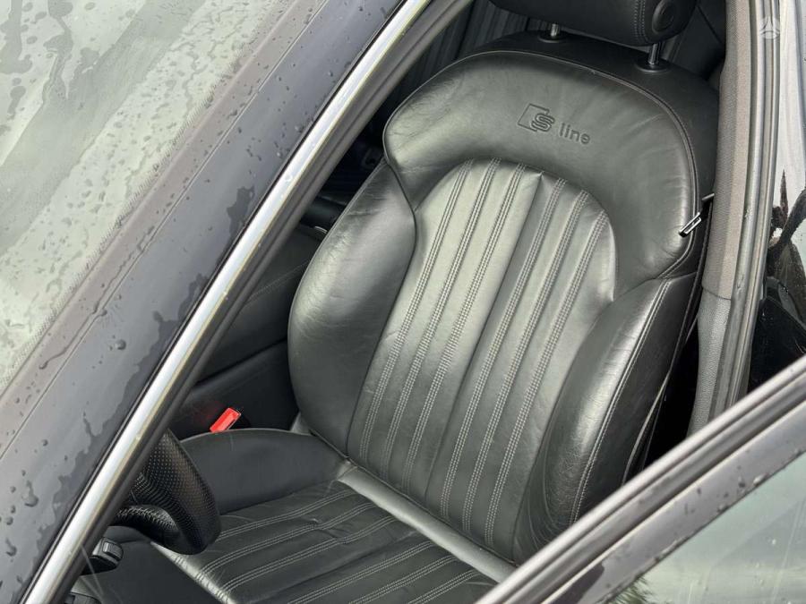 Audi A6 2015 in Salcininkai, with an engine capacity of 1.97 L and mileage of 215 thousand km for 14900 €, photo 24 on AUTOMOTO.COM.LV