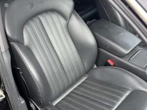 Audi A6 2015 in Salcininkai, with an engine capacity of 1.97 L and mileage of 215 thousand km for 14900 €, photo 25 on AUTOMOTO.COM.LV
