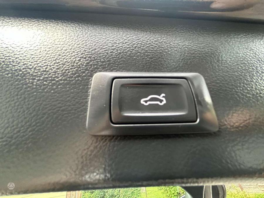 Audi A6 2017 in Kaisiadorys, with an engine capacity of 1.97 L and mileage of 276 thousand km for 12850 €, photo 35 on AUTOMOTO.COM.LV