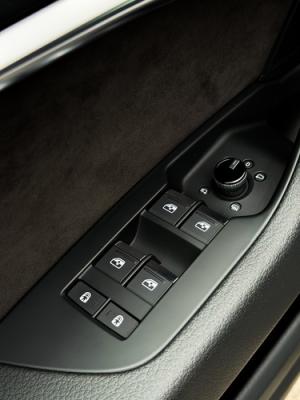 Audi A6 2019 Tallina, ar dzinēja tilpumu 3.00 L un nobraukumu 172 tūkst. km par 25950 €, foto 4 vietnē AUTOMOTO.COM.LV