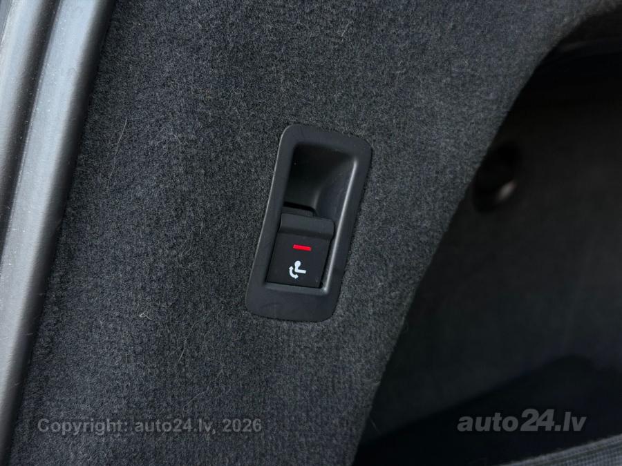 Audi A6 2019 Pērnava, ar dzinēja tilpumu 3.00 L un nobraukumu 176 tūkst. km par 26900 €, foto 13 vietnē AUTOMOTO.COM.LV